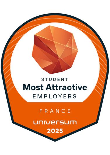 Badge Student Universum France 2025